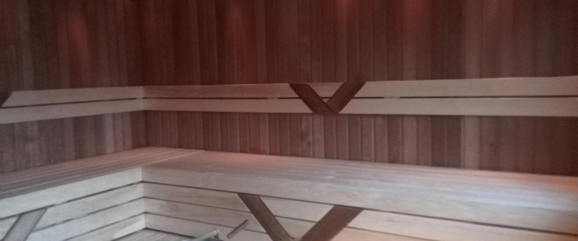 Fra Mare Thalasso Day Spa sauna and pool complex