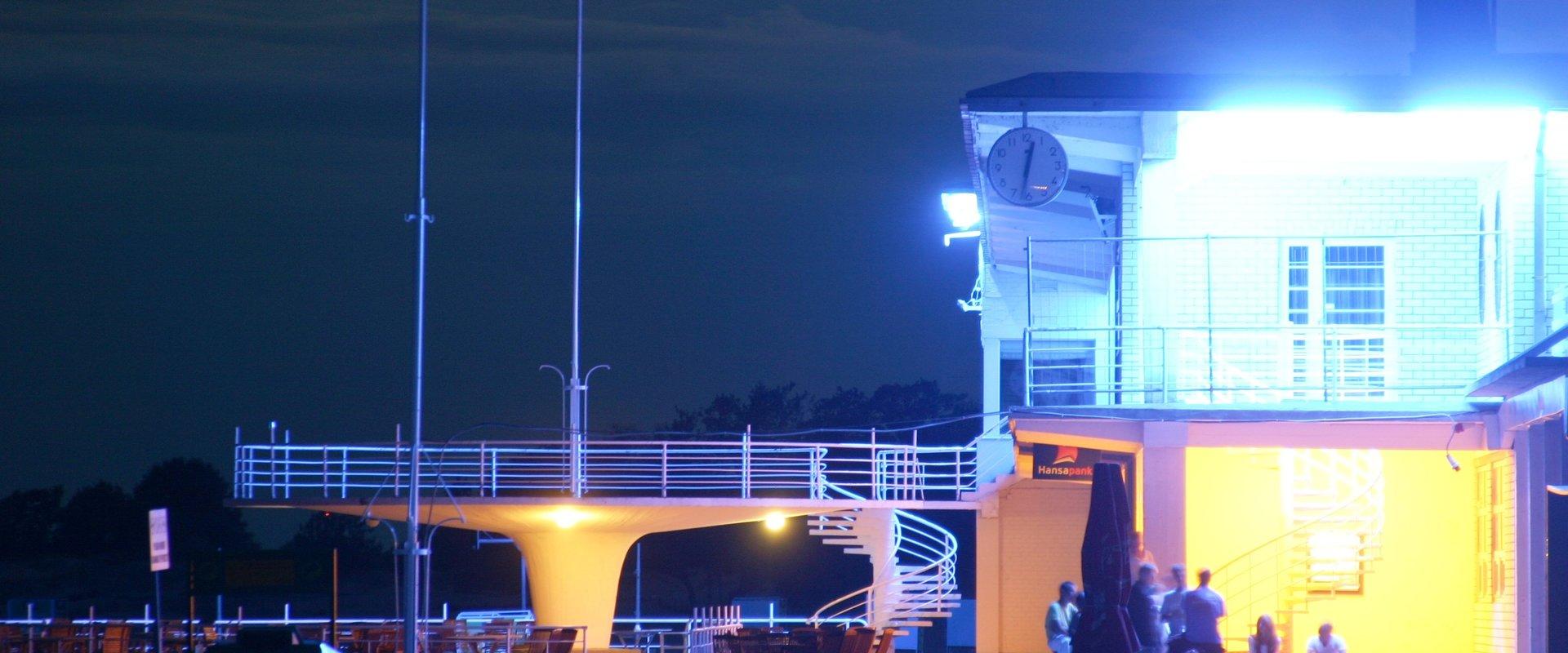 Pērnavas Pludmales ēka