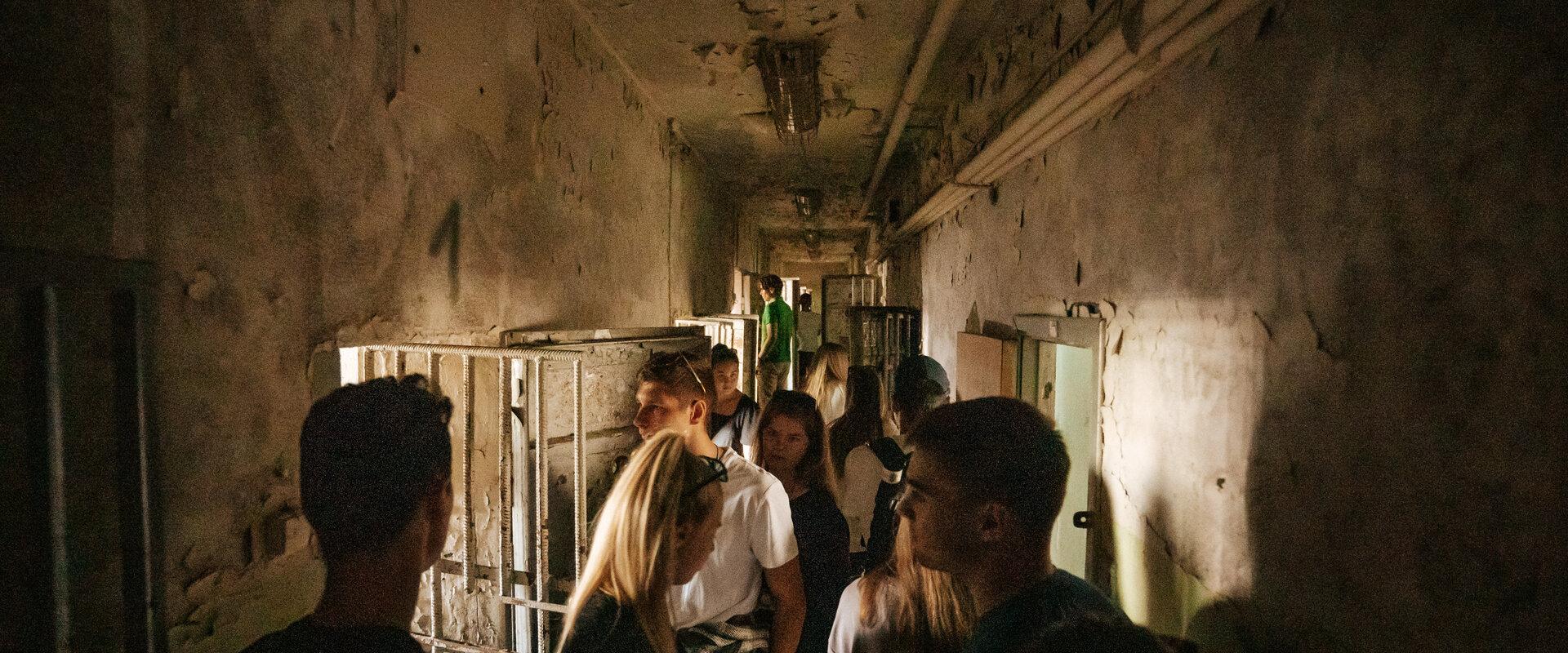 Murru Prison Guided Tour in Rummu Quarry