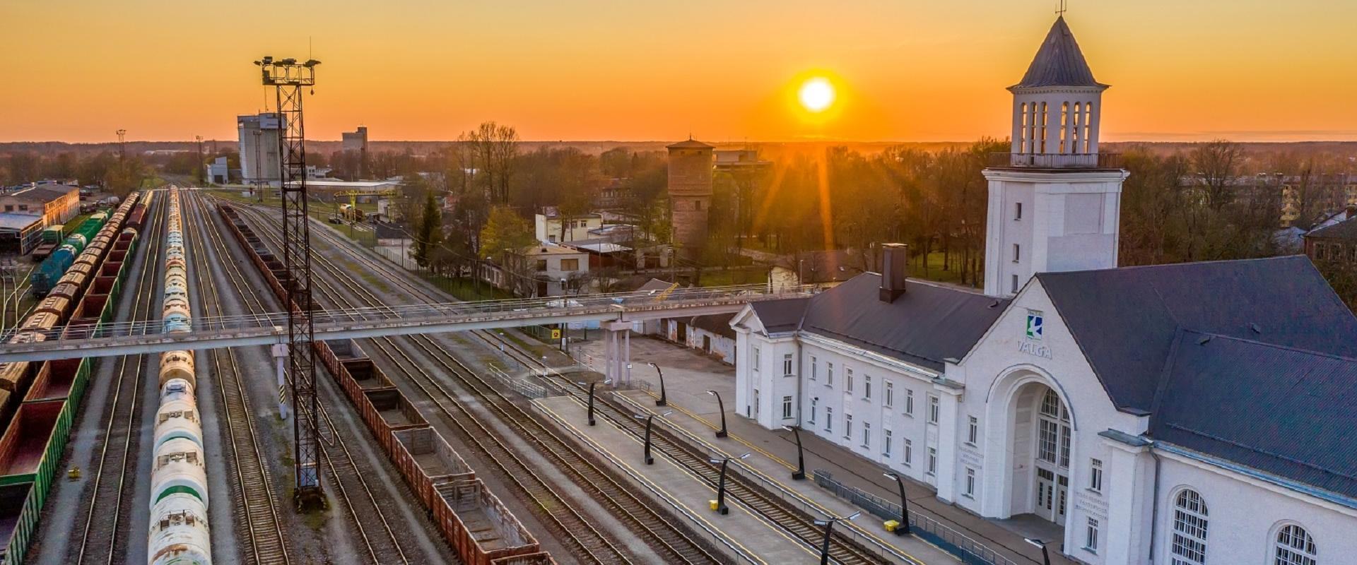 Valga raudteejaama peahoone