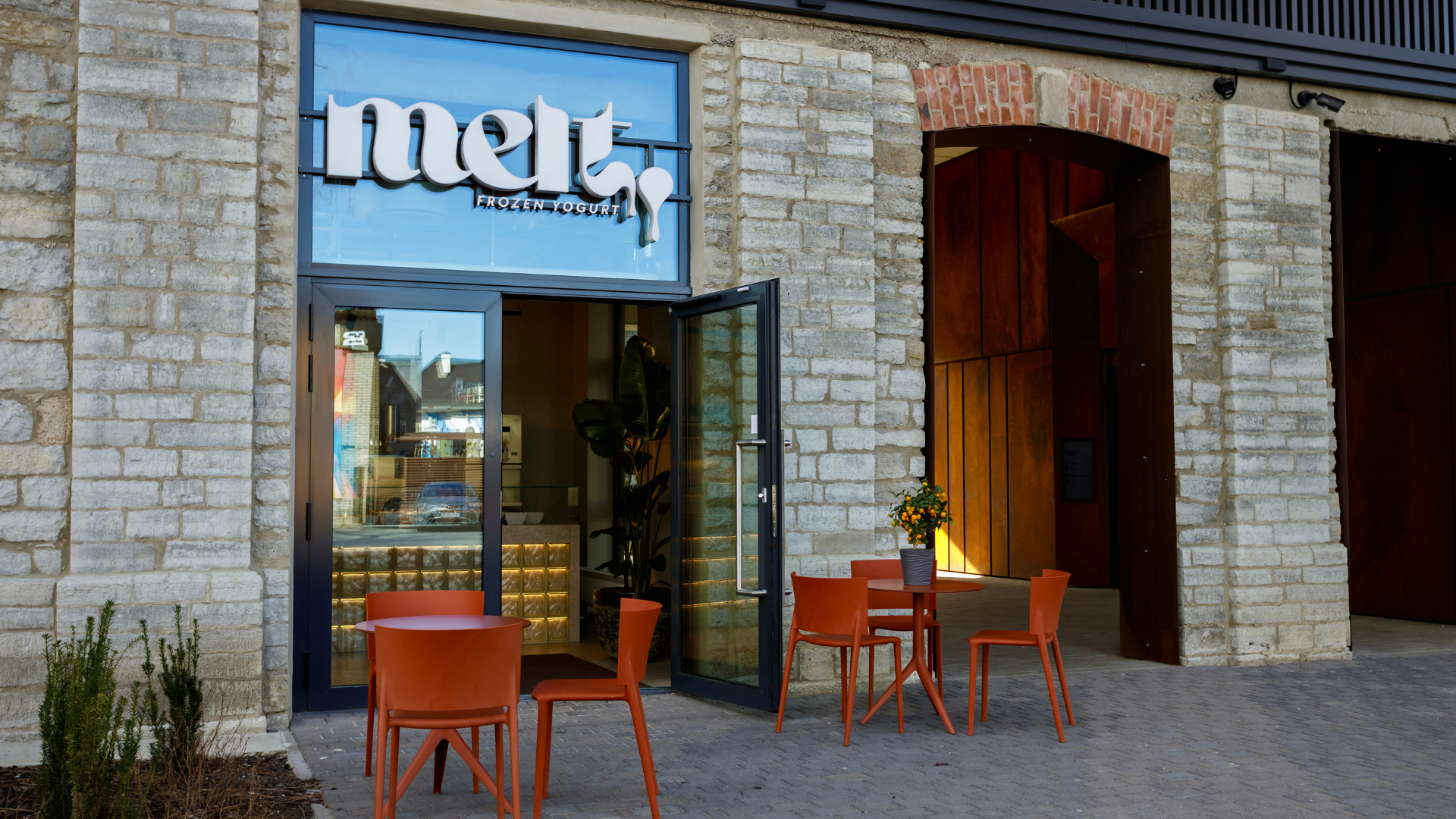 MELT Frozen Yogurt -kahvila